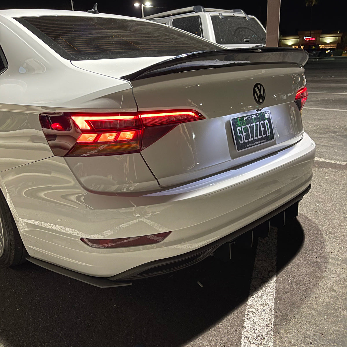 MK7 Jetta Rear Diffuser (R-Line) (2019-2022 Models) – Drag Cutters